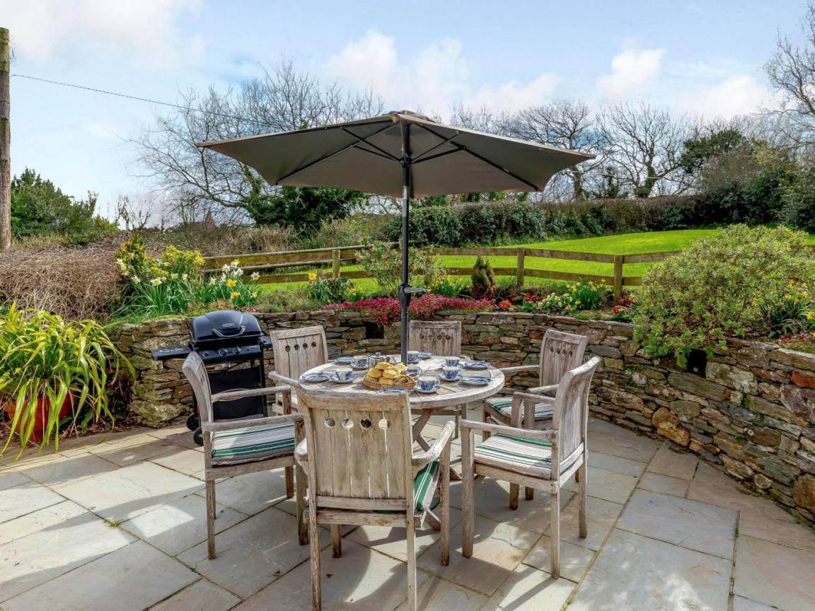 Cottage ∙ 3 Bedrooms ∙ 6 Guests - Salcombe