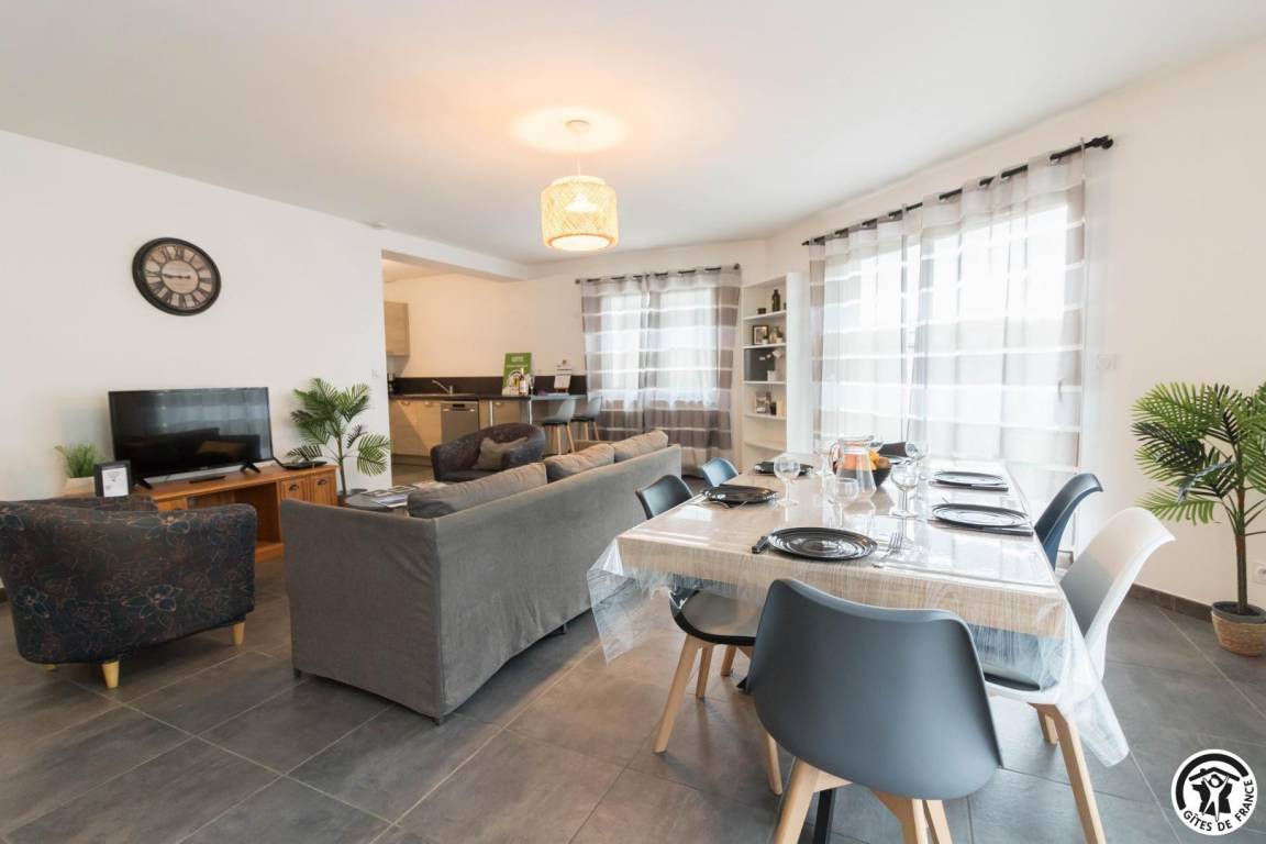 97 M² Gîte ∙ 3 Chambres ∙ 6 Personnes - Balma