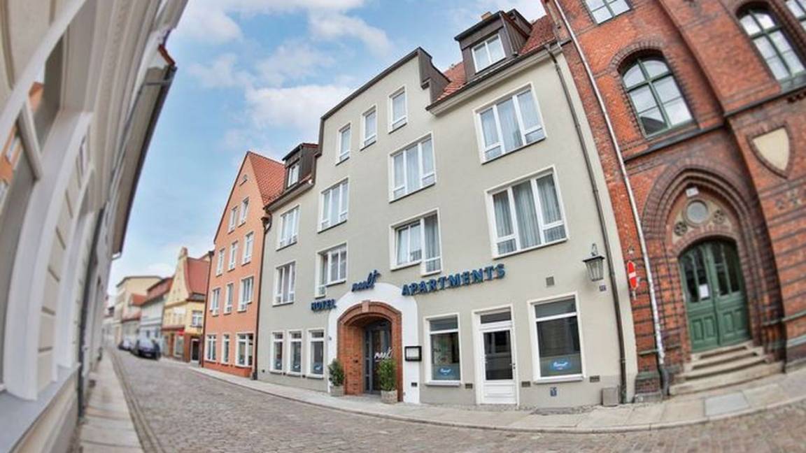 28 M² Hotel ∙ 1 Bedroom ∙ 2 Guests - Stralsund