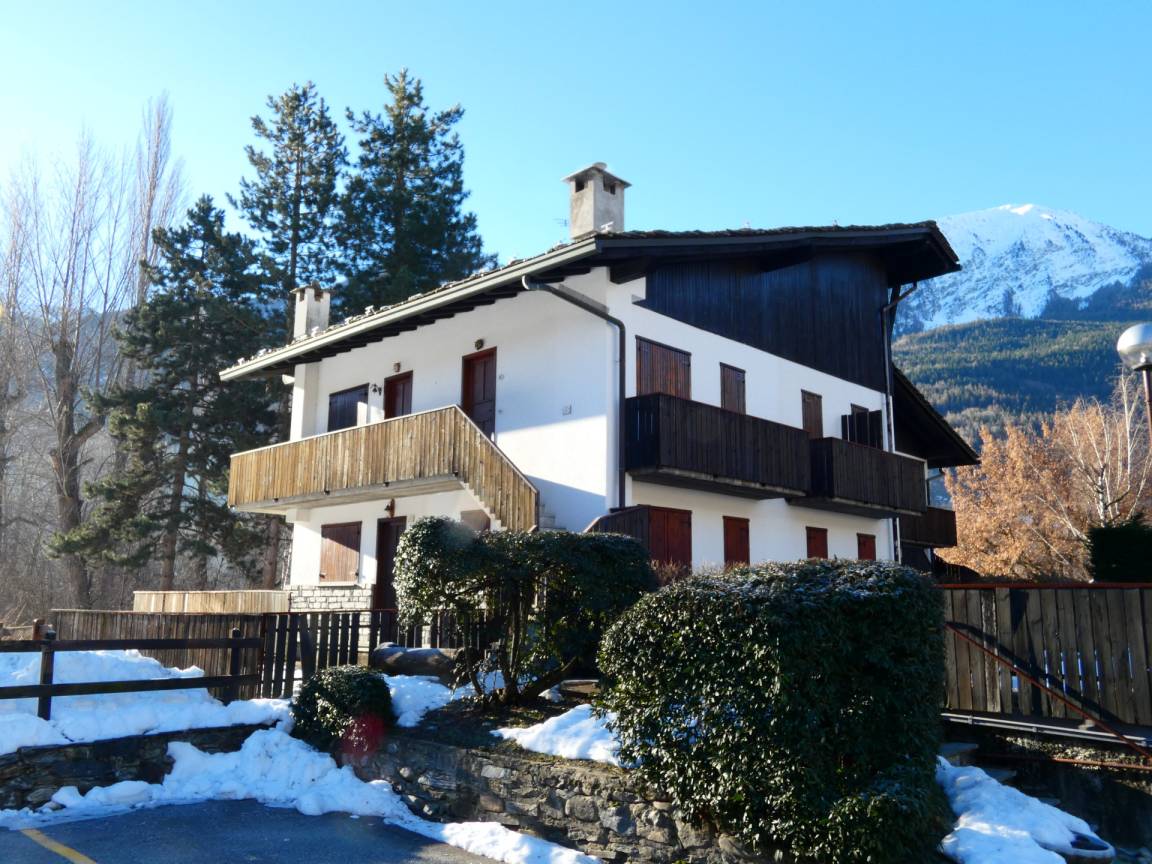 90 M² Appartamento Vacanza ∙ 1 Camera Da Letto ∙ 7 Ospiti - Morgex