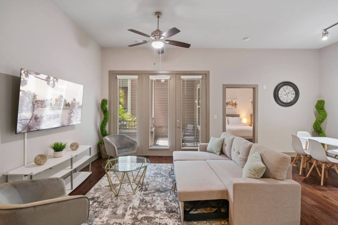 108 M² Apartment ∙ 2 Bedrooms ∙ 9 Guests - Woodbridge, VA
