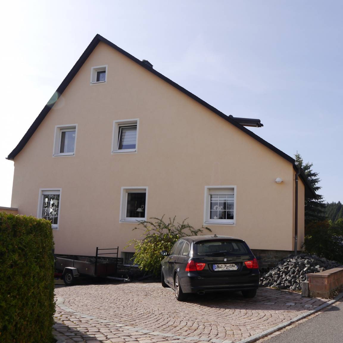 75 M² Ferienwohnung ∙ 2 Schlafzimmer ∙ 6 Gäste - Glauchau
