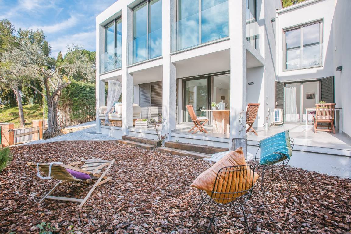 60 M² Apartment ∙ 1 Bedroom ∙ 2 Guests - Girona