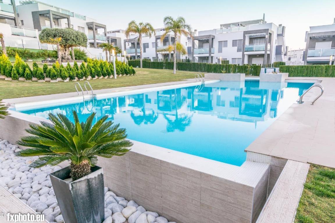 85 M² Ferienhaus ∙ 3 Schlafzimmer ∙ 6 Gäste - Playa Flamenca