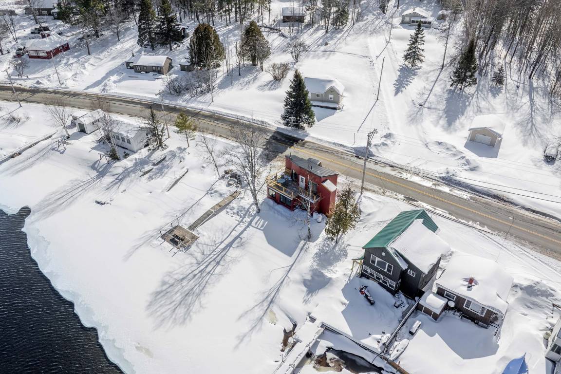 106 M² House ∙ 3 Bedrooms ∙ 6 Guests - Moosehead Lake, ME