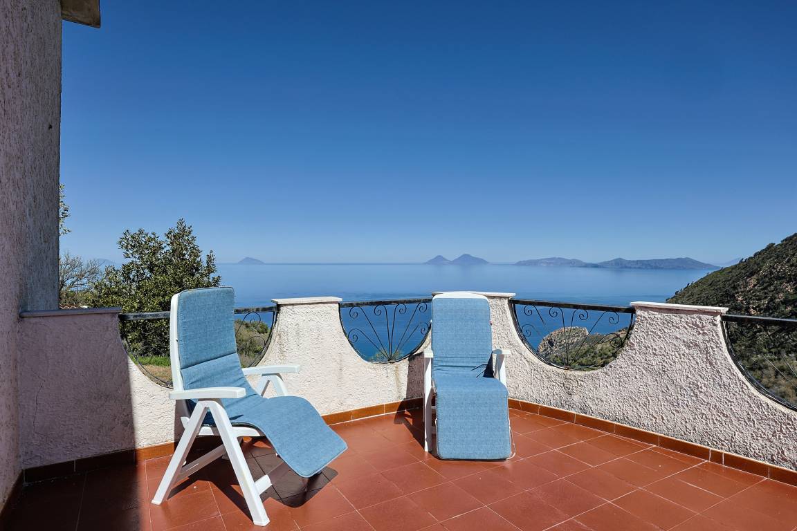 100 M² Villa ∙ 2 Schlafzimmer ∙ 5 Gäste - Gioiosa Marea