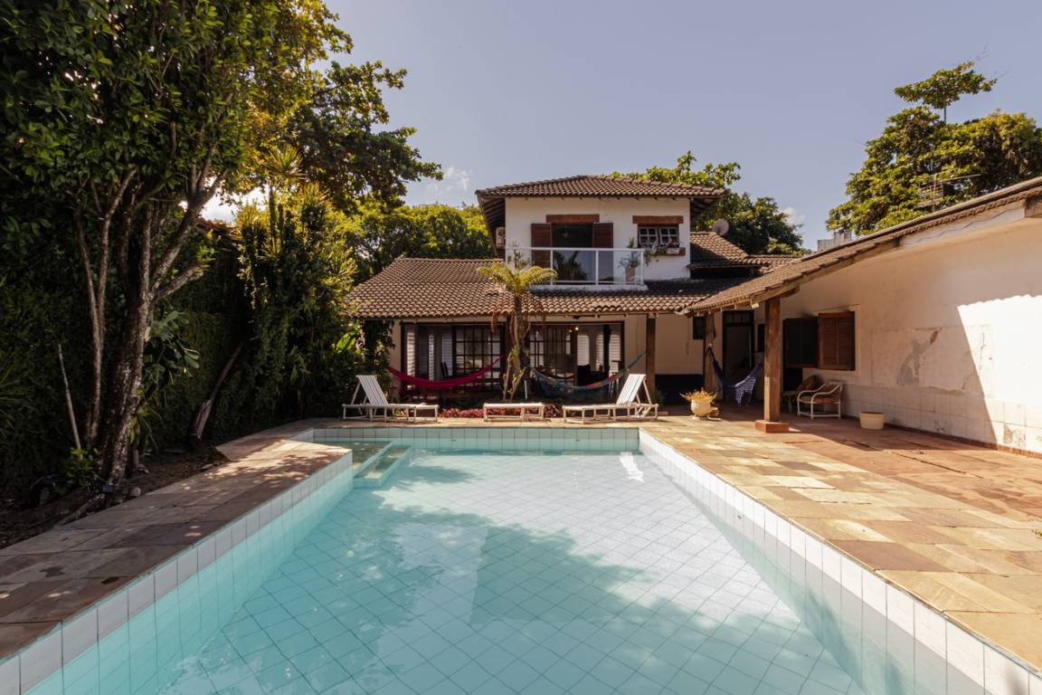 400 M² Casa ∙ 7 Quartos ∙ 20 Hóspedes - Guarujá