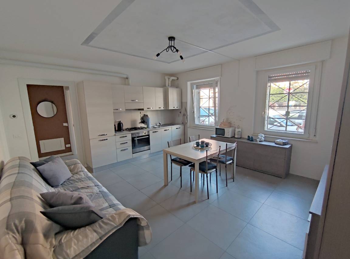 55 M² Apartment ∙ 1 Bedroom ∙ 4 Guests - Pavia