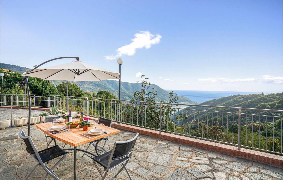 85 M² Ferienwohnung ∙ 3 Schlafzimmer ∙ 6 Gäste - Moneglia