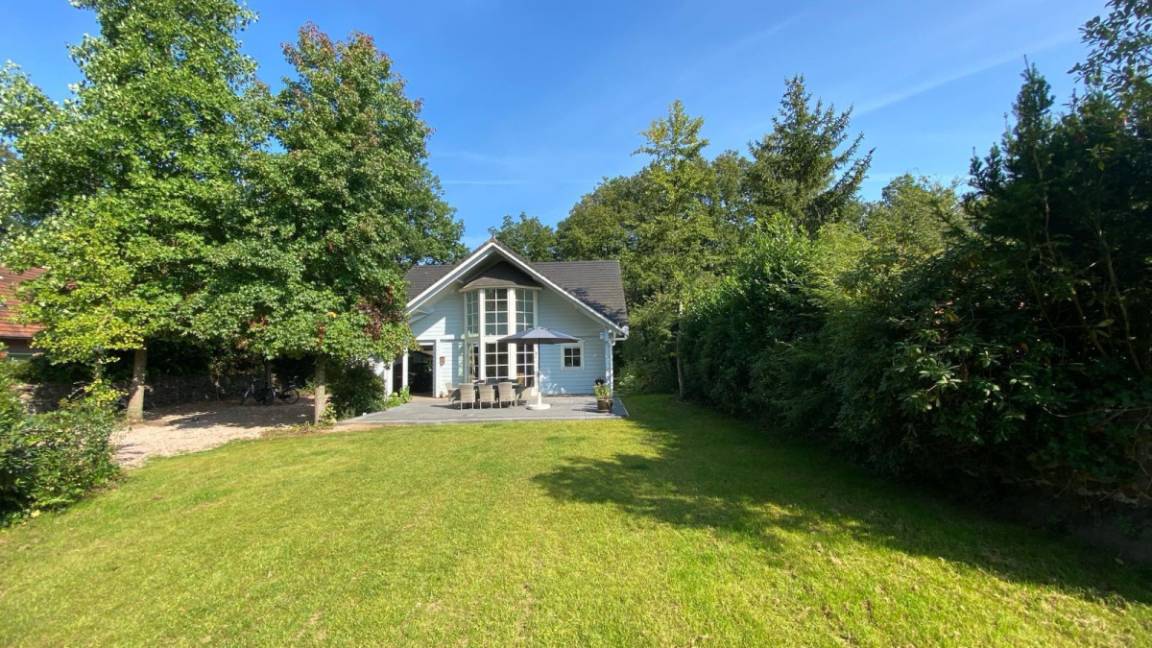 Huis ∙ 4 Slaapkamers ∙ 8 Gasten - Winterswijk