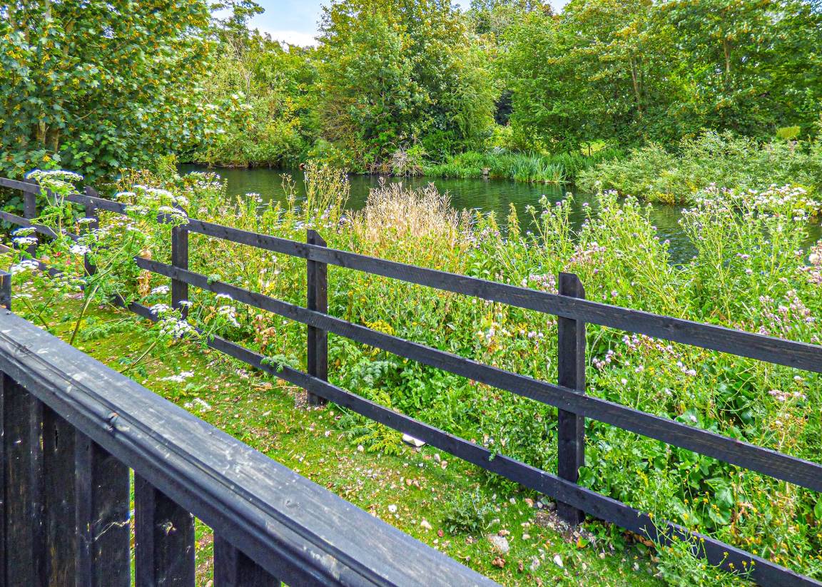 Cottage ∙ 1 Bedroom ∙ 4 Guests - Enfield