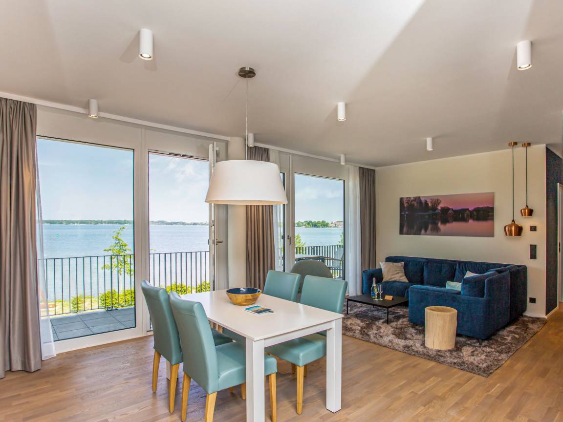 85 M² Ferienwohnung ∙ 2 Schlafzimmer ∙ 3 Gäste - Waren (Müritz)