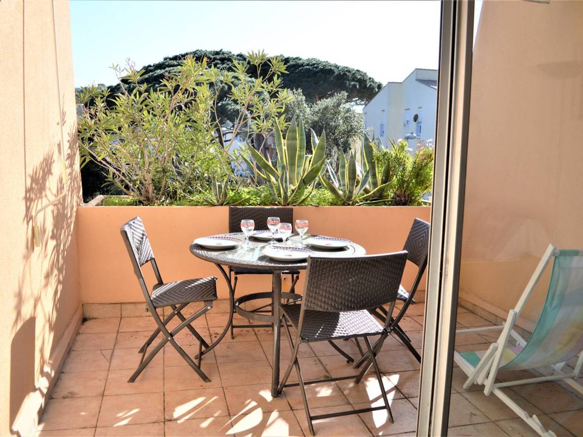 26 M² Studio Flat ∙ 1 Bedroom ∙ 4 Guests - Cavalaire-sur-Mer