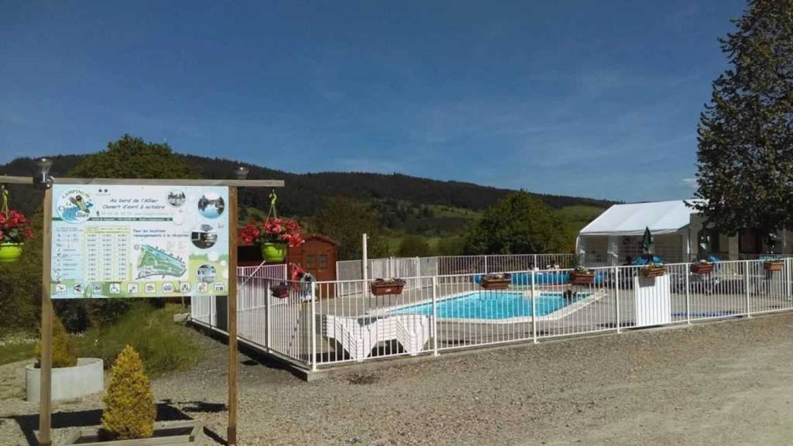 25 M² Camping ∙ 2 Chambres ∙ 4 Personnes - Coucouron