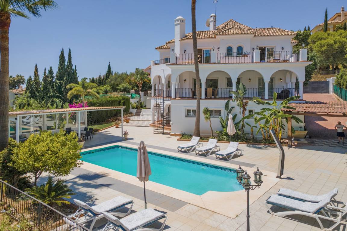 790 M² Villa ∙ 6 Bedrooms ∙ 12 Guests - Benahavís