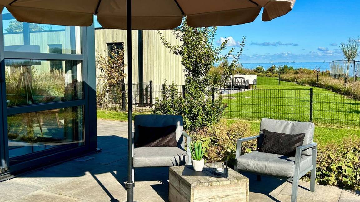 78 M² House ∙ 2 Bedrooms ∙ 4 Guests - Enkhuizen