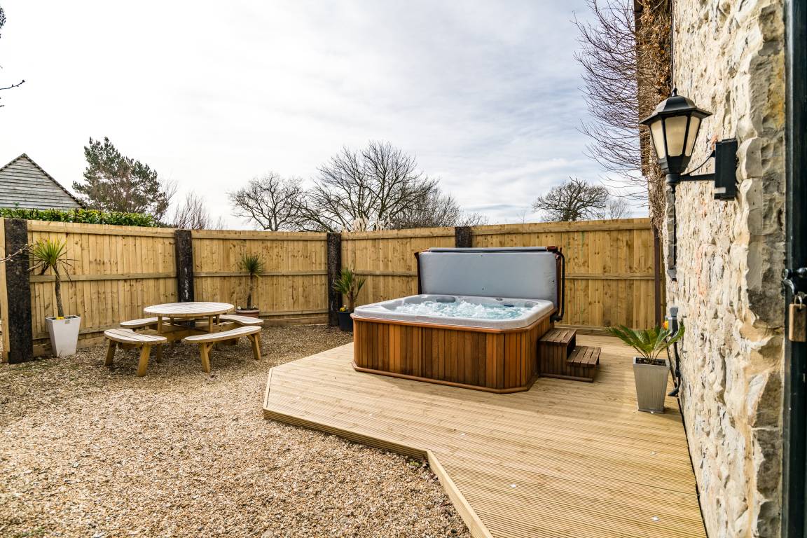 Farmhouse ∙ 2 Bedrooms ∙ 5 Guests - England