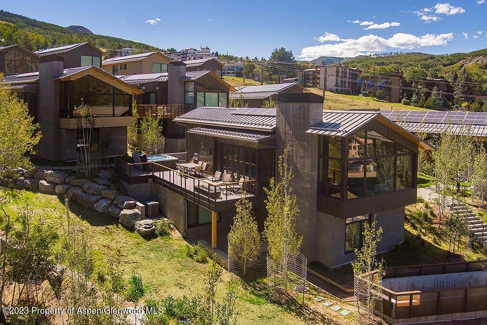 231 M² House ∙ 3 Bedrooms ∙ 8 Guests - Snowmass Village, CO
