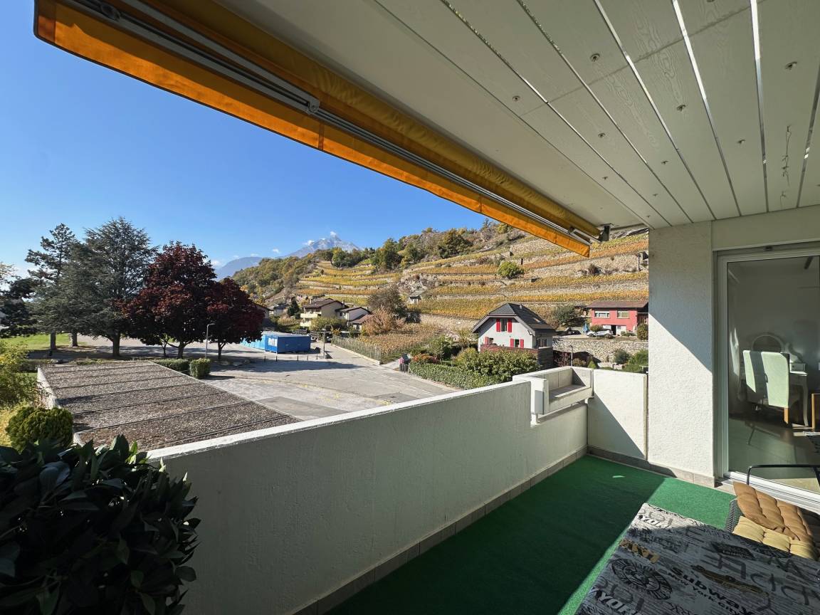 120 M² Ferienwohnung ∙ 3 Schlafzimmer ∙ 6 Gäste - Sion