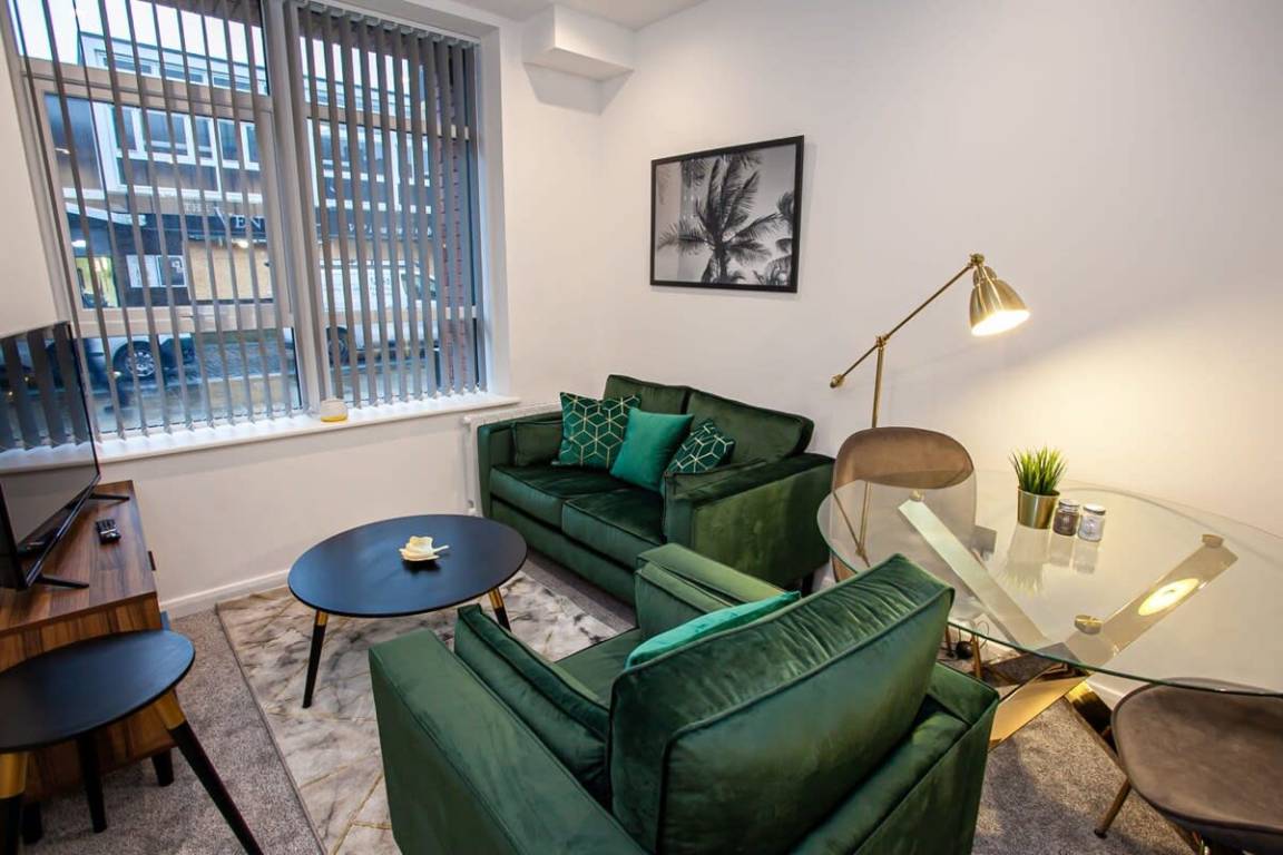 46 M² Apartment ∙ 1 Bedroom ∙ 2 Guests - Bury