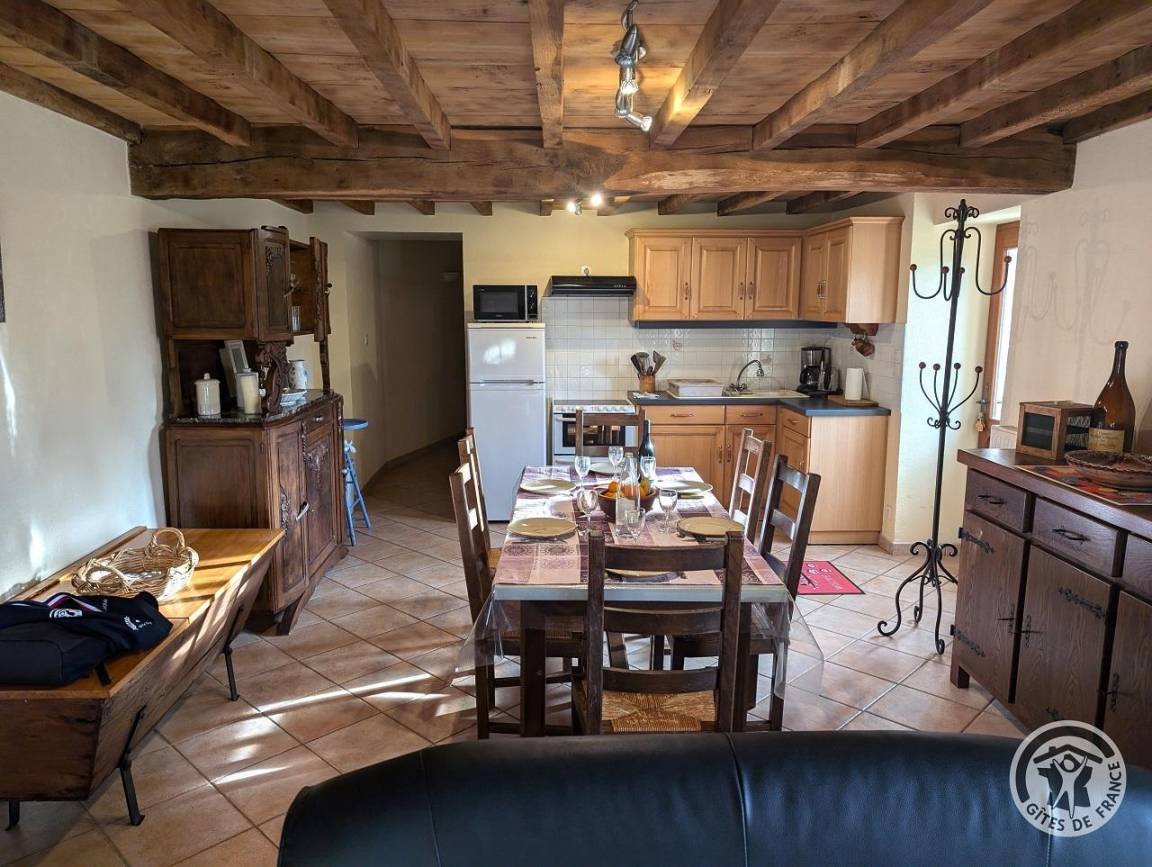 66 M² Gîte ∙ 2 Chambres ∙ 6 Personnes - Beaujolais