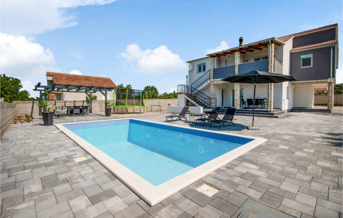 120 M² House ∙ 2 Bedrooms ∙ 6 Guests - Galešnjak