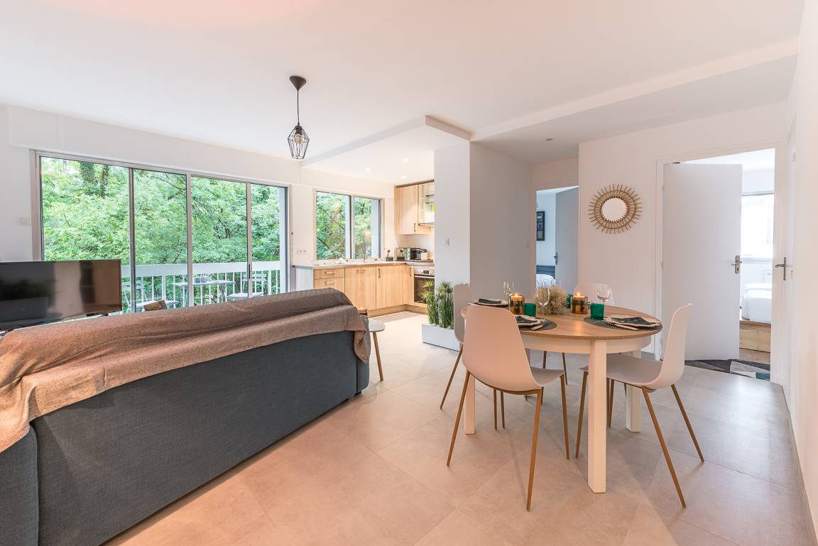 63 M² Appartement ∙ 2 Chambres ∙ 4 Personnes - Sévrier