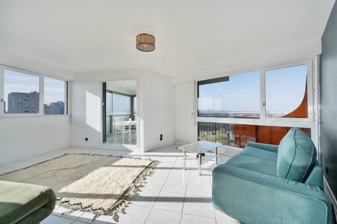 95 M² Huoneisto ∙ 2 Makuuhuonetta ∙ 6 Vierasta - Créteil