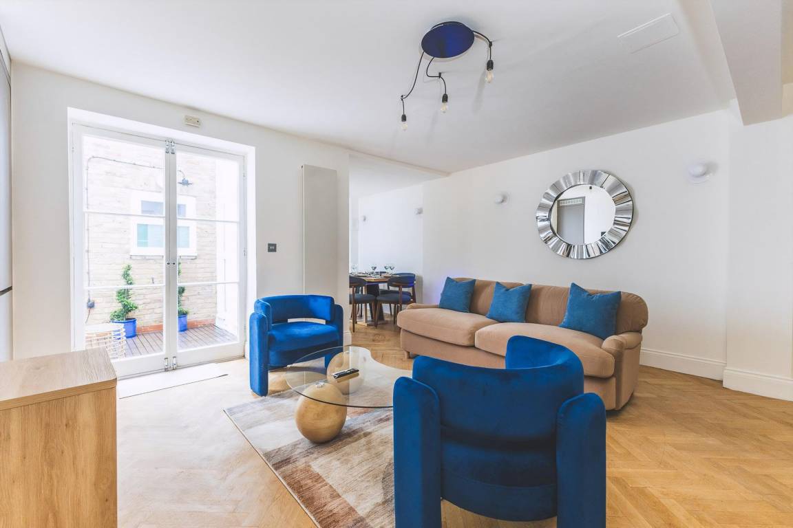 Apartment ∙ 2 Bedrooms ∙ 6 Guests - Bloomsbury