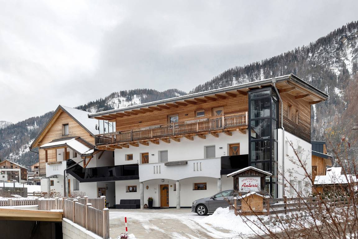 90 M² Apartment ∙ 2 Bedrooms ∙ 4 Guests - Kronplatz