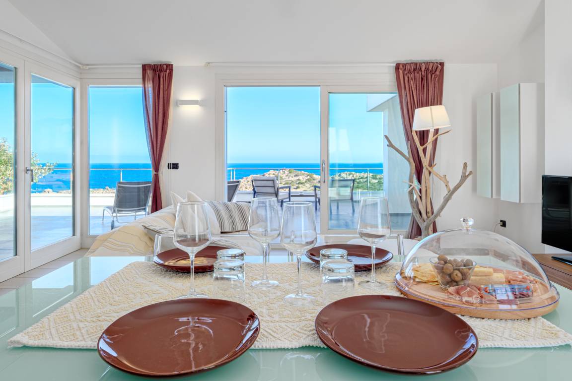 100 M² Apartment ∙ 2 Bedrooms ∙ 4 Guests - Golfo Aranci