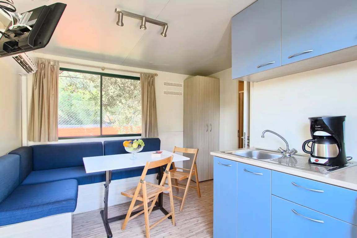 22 M² Mobilheim ∙ 2 Schlafzimmer ∙ 4 Gäste - Rabac