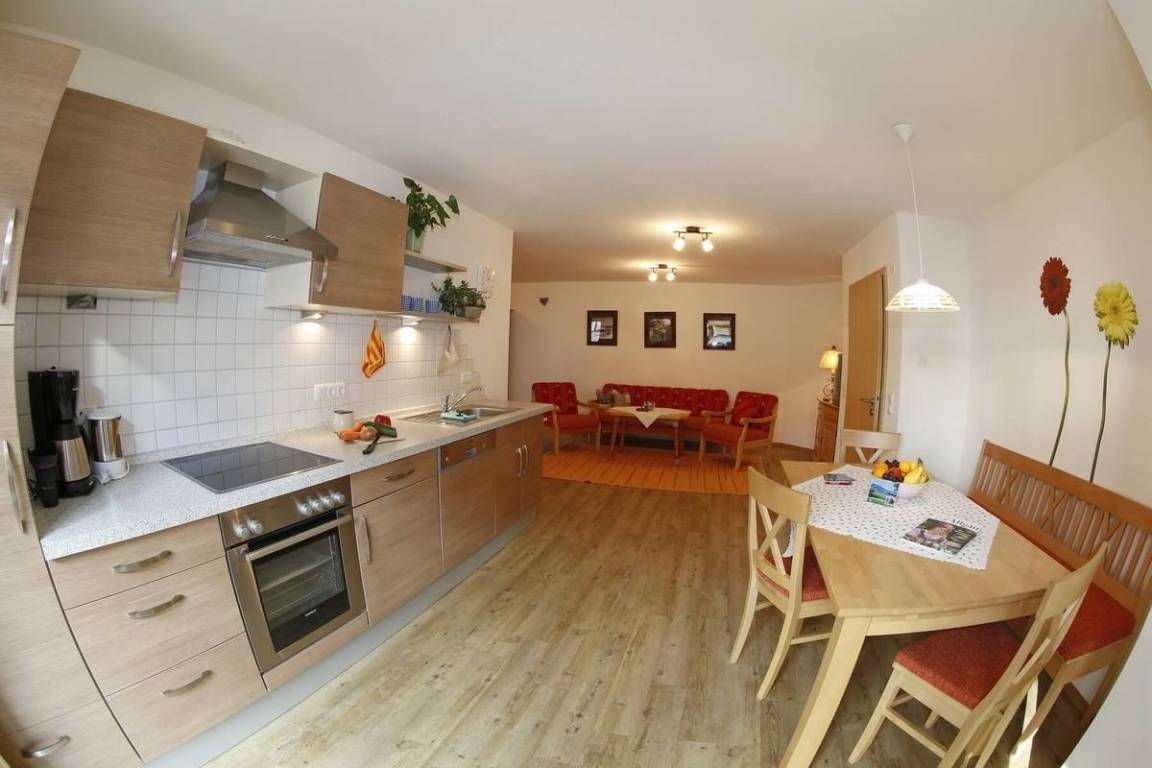 85 M² Apartment ∙ 2 Bedrooms ∙ 4 Guests - Wertach