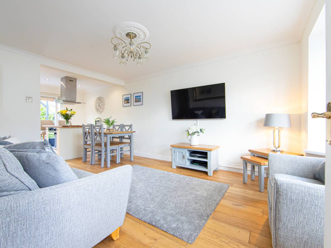 Cottage ∙ 3 Bedrooms ∙ 6 Guests - Saundersfoot