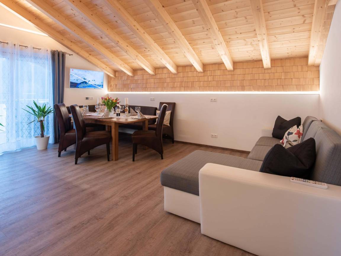 105 M² Apartment ∙ 4 Bedrooms ∙ 8 Guests - Krimml