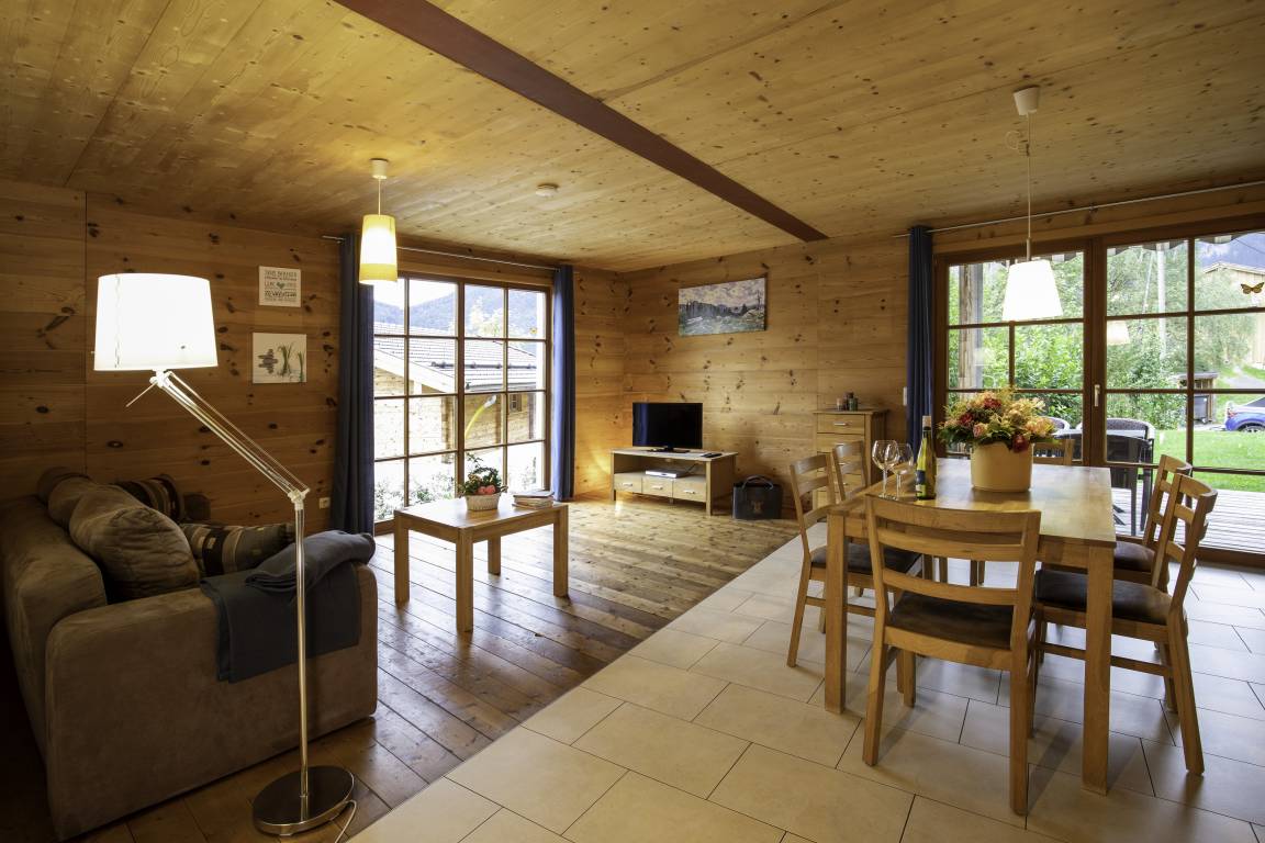 64 M² Ferienwohnung ∙ 2 Schlafzimmer ∙ 5 Gäste - Aschau im Chiemgau