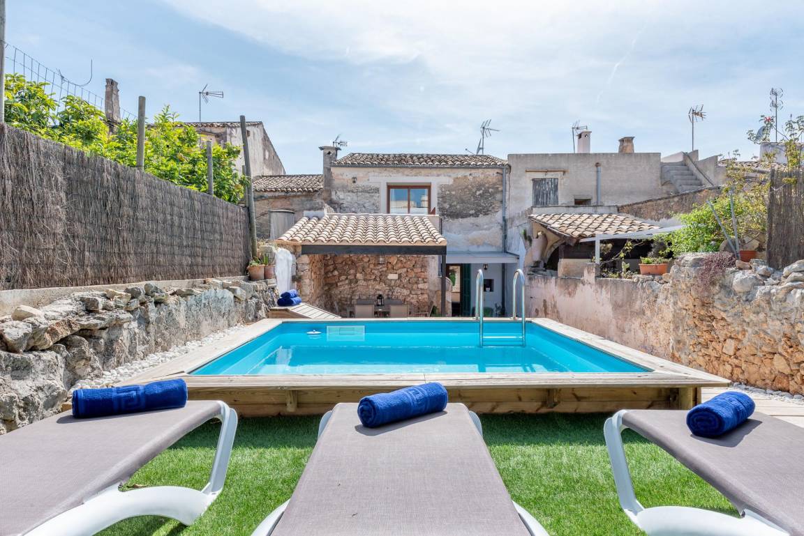 250 M² House ∙ 3 Bedrooms ∙ 6 Guests - Felanitx