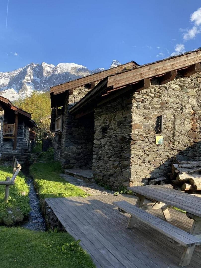 76 M² Gîte ∙ 3 Chambres ∙ 6 Personnes - Champagny-en-Vanoise