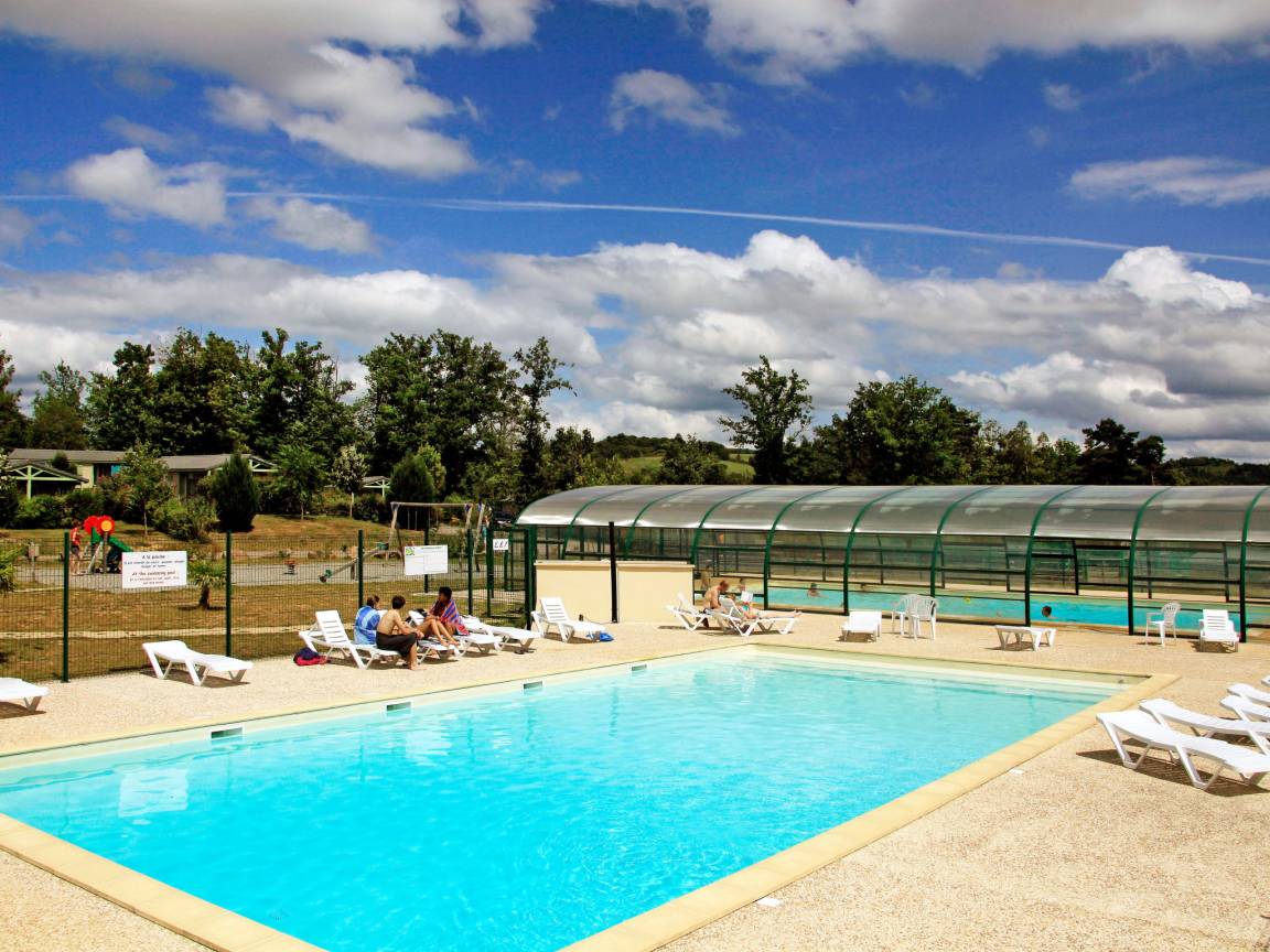 25 M² Huis ∙ 1 Slaapkamer ∙ 2 Gasten - Corrèze