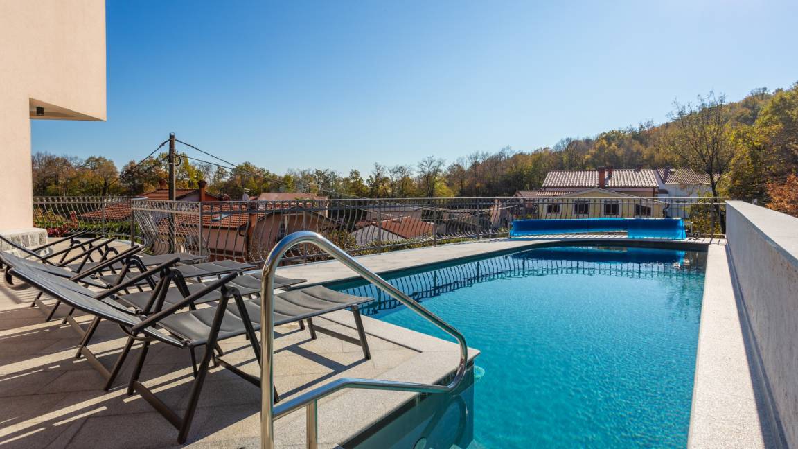 300 M² Villa ∙ 4 Bedrooms ∙ 10 Guests - Rijeka