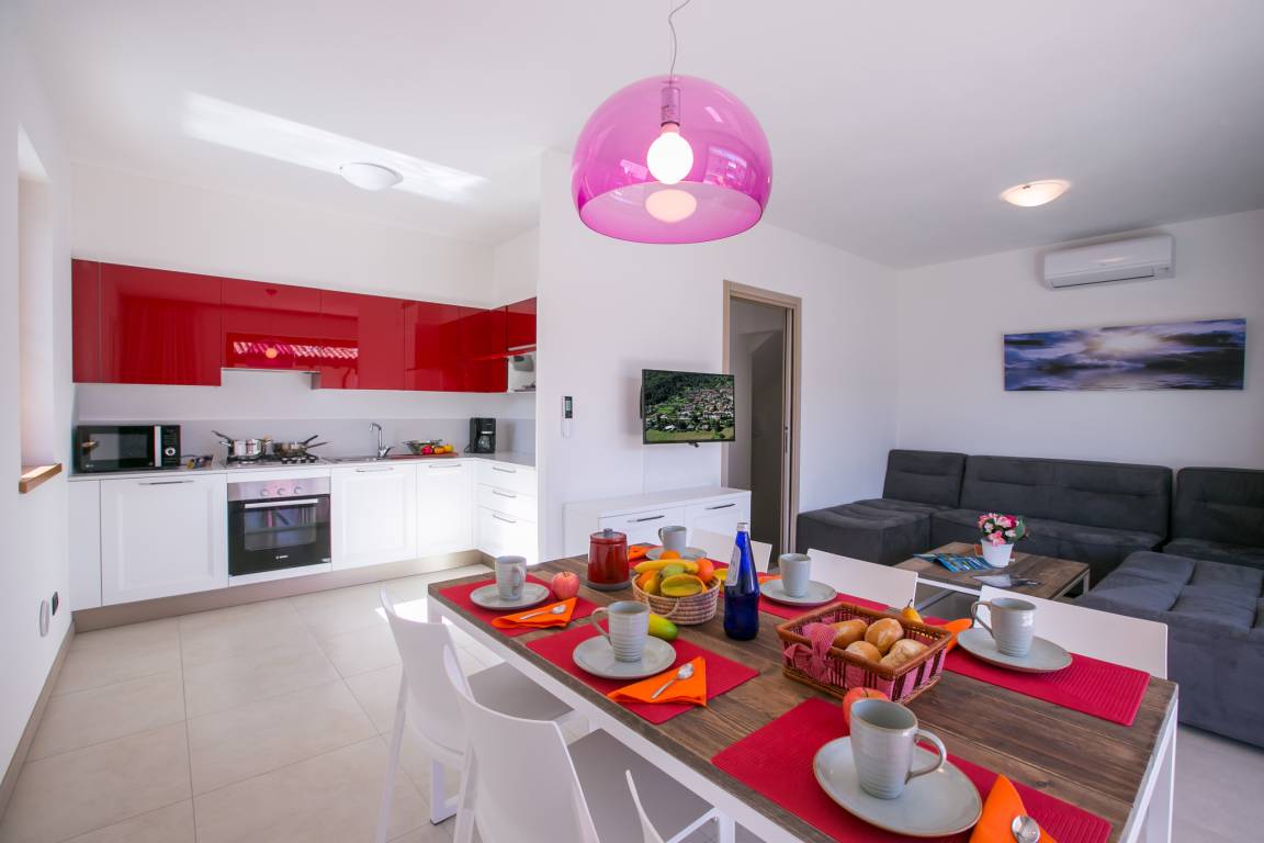 100 M² Chalet ∙ 3 Schlafzimmer ∙ 6 Gäste - Bellagio