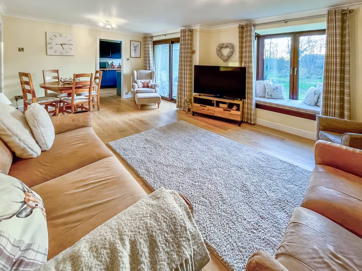 Apartment ∙ 3 Bedrooms ∙ 6 Guests - Auchterarder