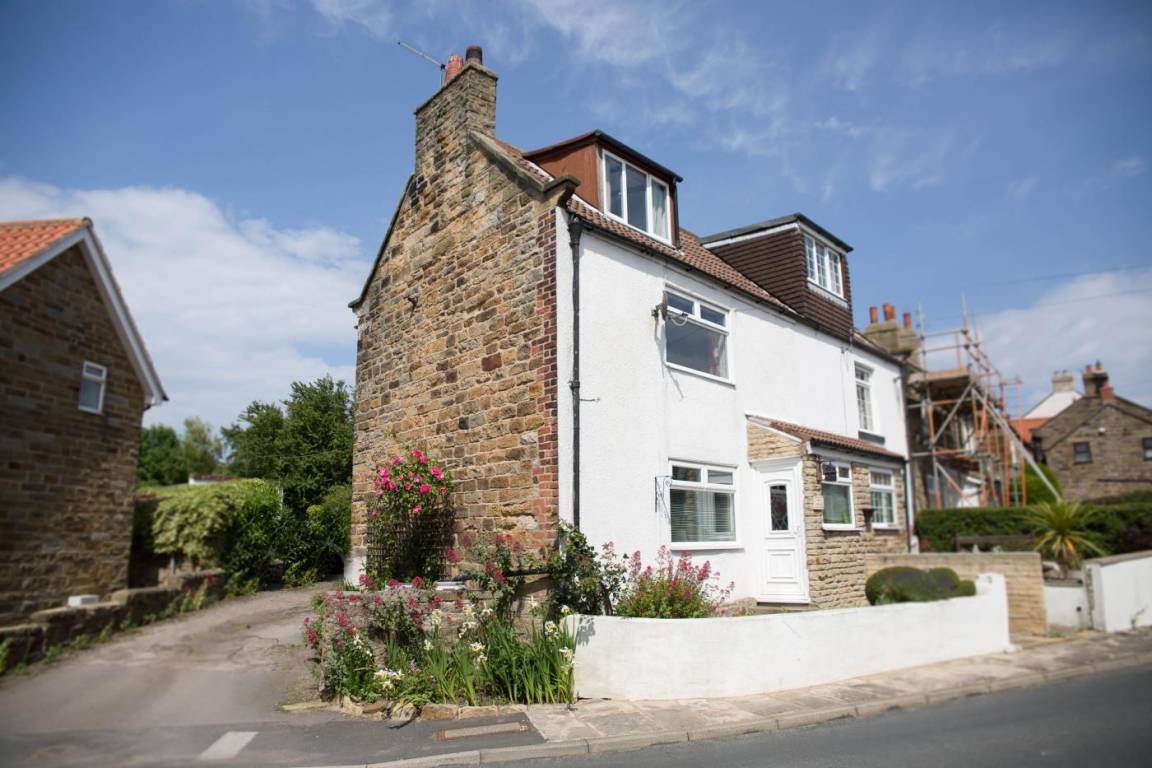 Cottage ∙ 2 Bedrooms ∙ 4 Guests - Ravenscar