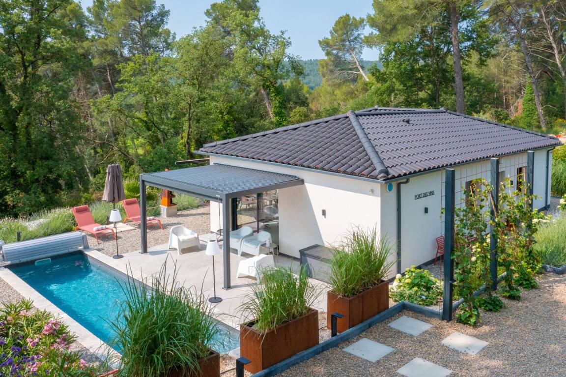 100 M² Villa ∙ 2 Chambres ∙ 4 Personnes - Salernes