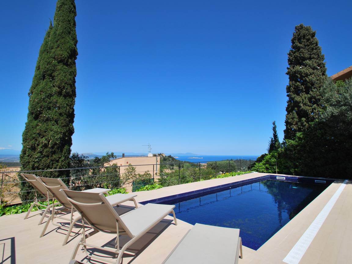 281 M² Landhaus ∙ 5 Schlafzimmer ∙ 9 Gäste - Palafrugell