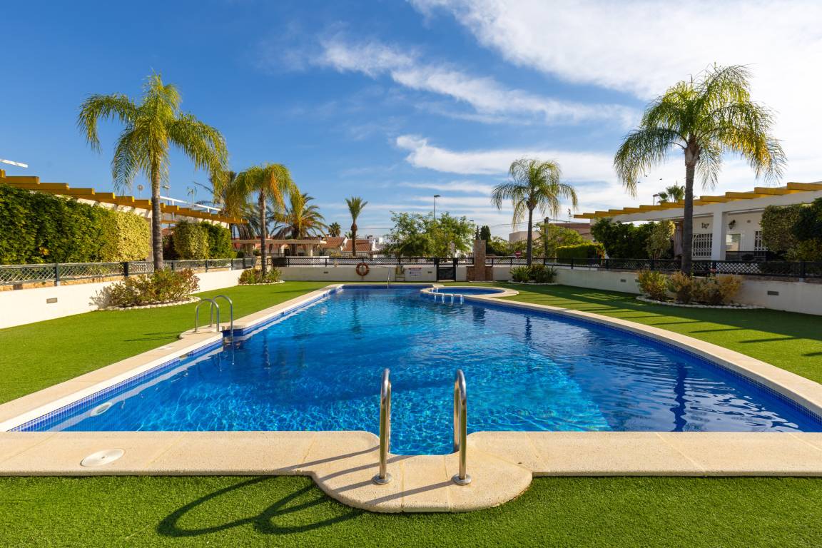 100 M² Bungalow ∙ 2 Habitaciones ∙ 6 Huéspedes - San Javier