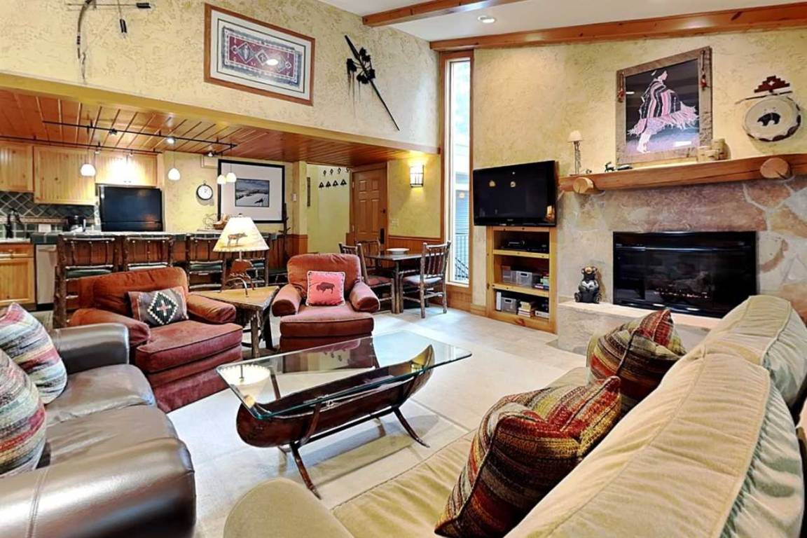 13 M² Apartamento ∙ 3 Habitaciones ∙ 8 Huéspedes - Aspen