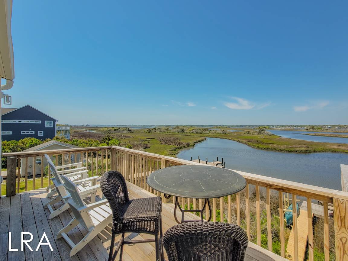 Casa ∙ 3 Habitaciones ∙ 6 Huéspedes - Surf City, NC