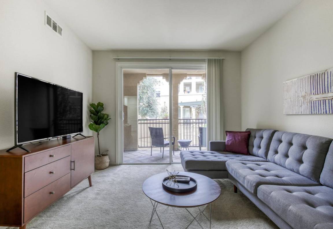 99 M² Apartment ∙ 2 Bedrooms ∙ 4 Guests - Cupertino, CA