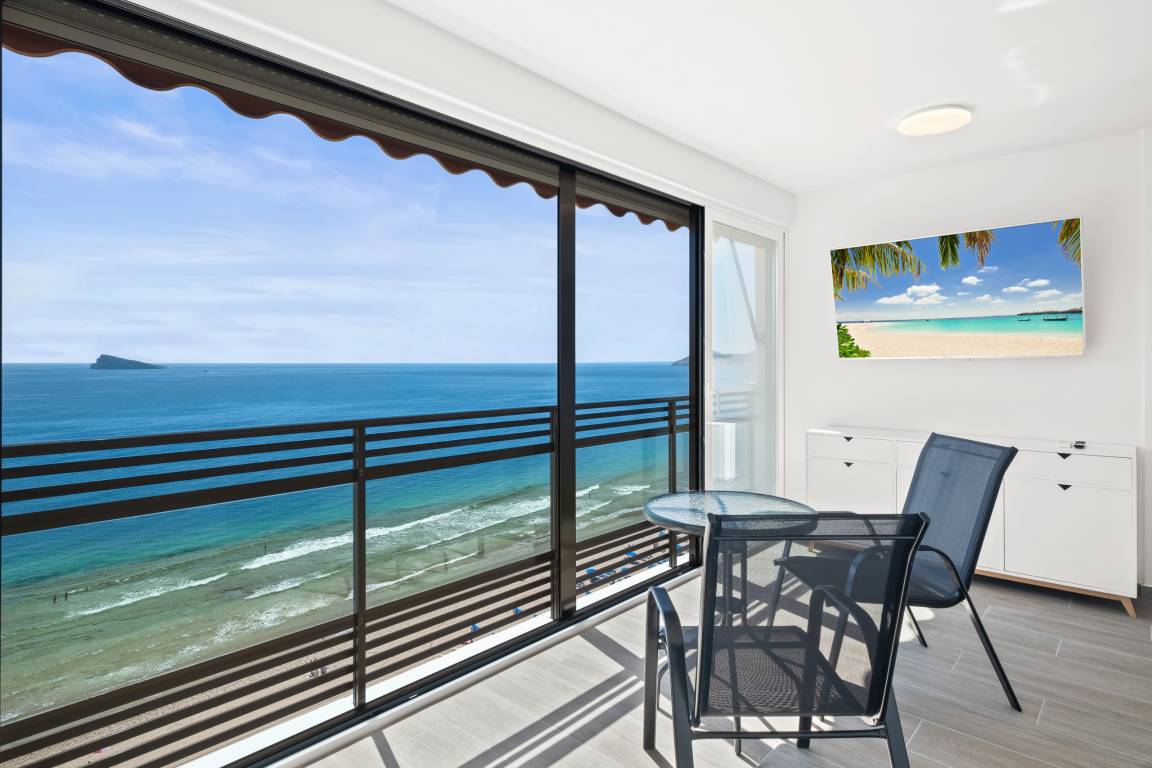 50 M² Ferienwohnung ∙ 2 Schlafzimmer ∙ 5 Gäste - Benidorm